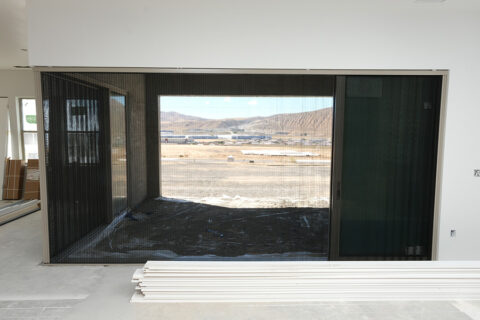 Open Corner Retractable Screen System